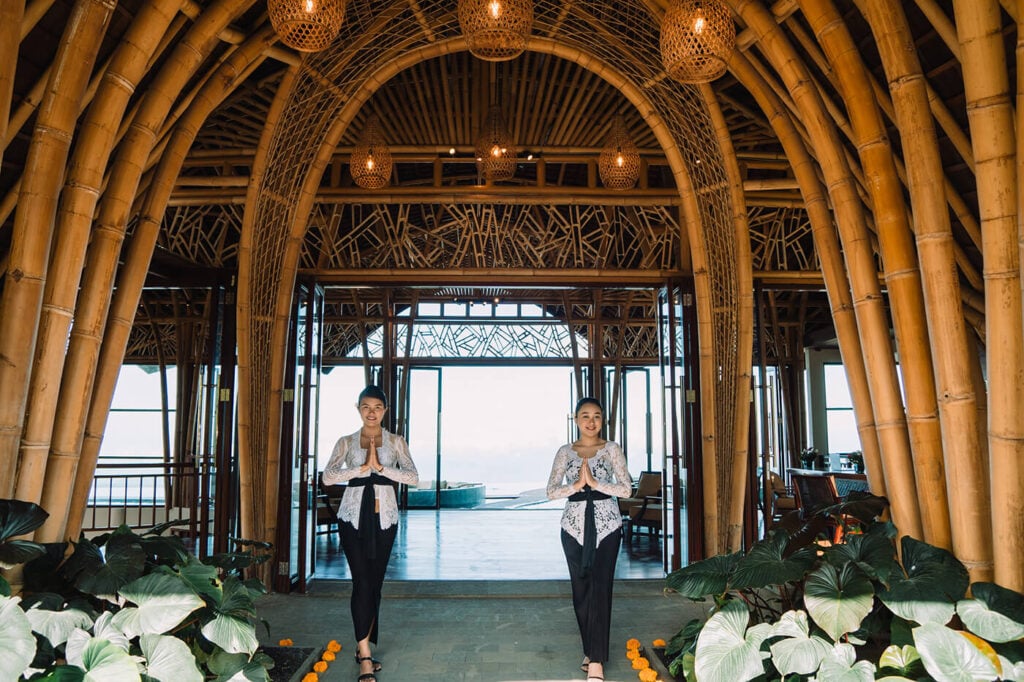 Indulging in Bali’s Most Luxurious Resorts